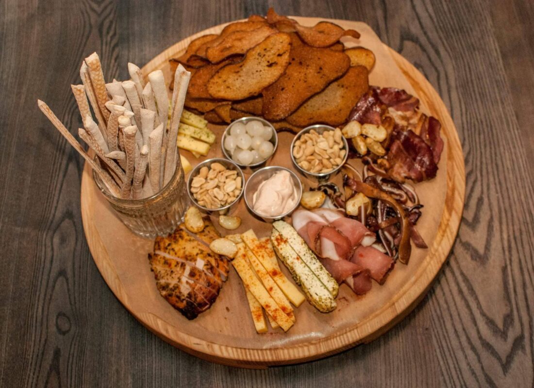 Meniu-restoranas – Dzūkų Ainiai